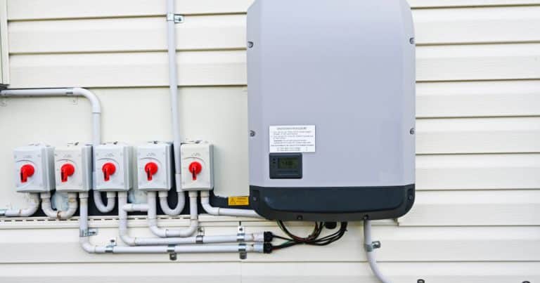 Dimensionnement Onduleur Photovoltaïque : Calcul & Puissance